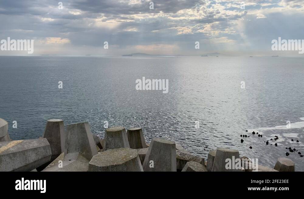 Ocean breakers on rocks Stock Videos & Footage - HD and 4K Video Clips ...