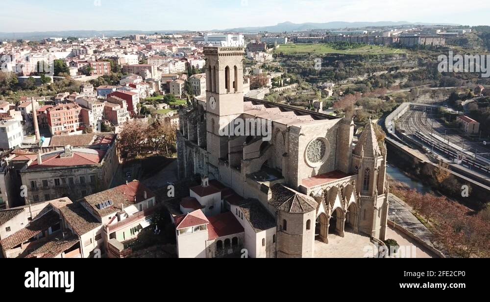 Collegiate gothic architecture Stock Videos & Footage - HD and 4K Video ...