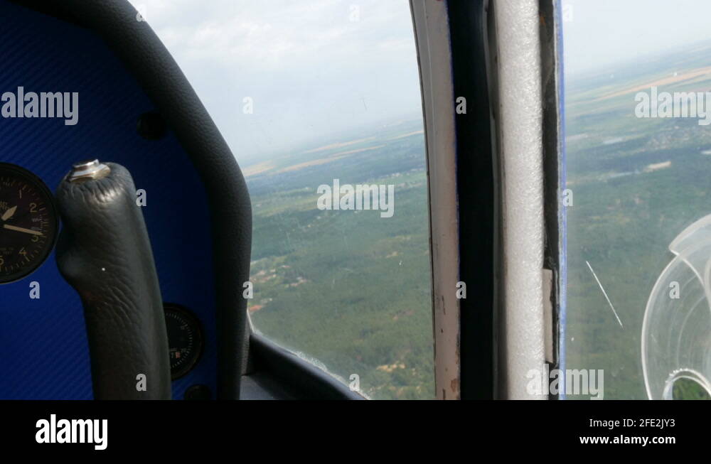 Plane top view Stock Videos & Footage - HD and 4K Video Clips - Alamy