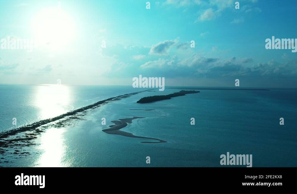 Bright oceans Stock Videos & Footage - HD and 4K Video Clips - Alamy