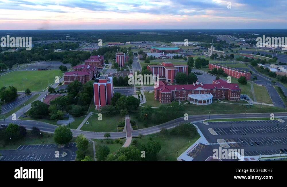Drone flyover of Murray State University campus in Murray Kentucky ...