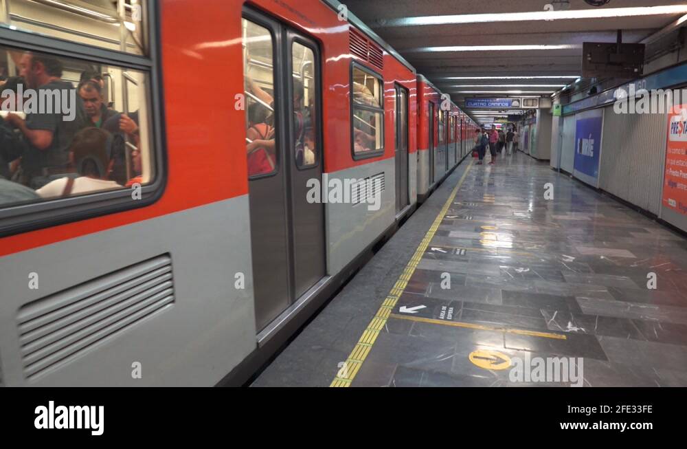 Mexican railroad workers Stock Videos & Footage - HD and 4K Video Clips ...