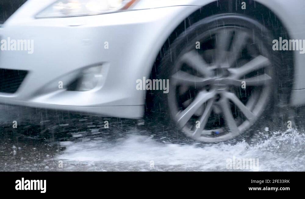 Rain car splashing Stock Videos & Footage - HD and 4K Video Clips - Alamy