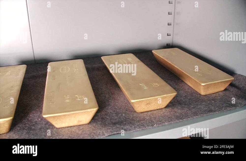 Gold bricks Stock Videos & Footage - HD and 4K Video Clips - Alamy