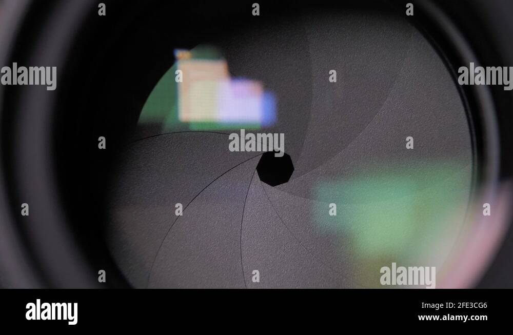 Lens aperture Stock Videos & Footage - HD and 4K Video Clips - Alamy