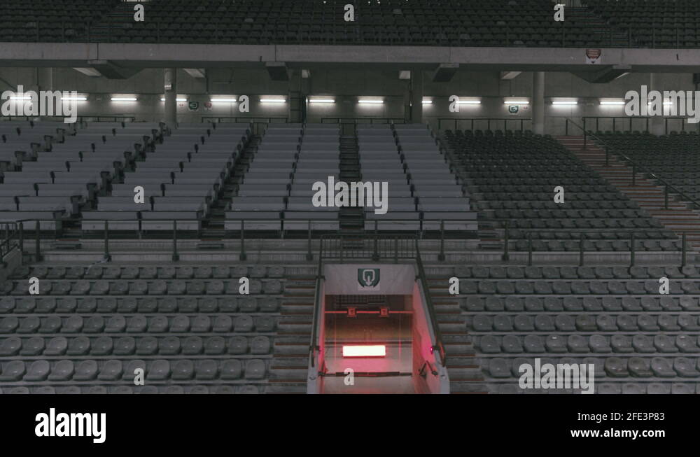 Stadium late night Stock Videos & Footage - HD and 4K Video Clips - Alamy