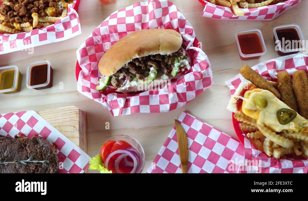 Big torta Stock Videos & Footage - HD and 4K Video Clips - Alamy