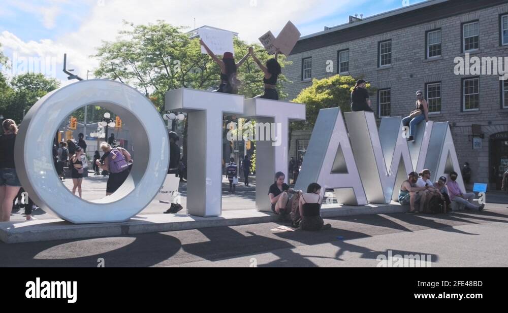 Ottawa sign Stock Videos & Footage - HD and 4K Video Clips - Alamy
