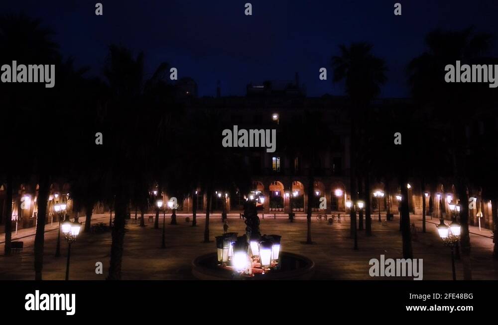 Plaza real Stock Videos & Footage - HD and 4K Video Clips - Alamy