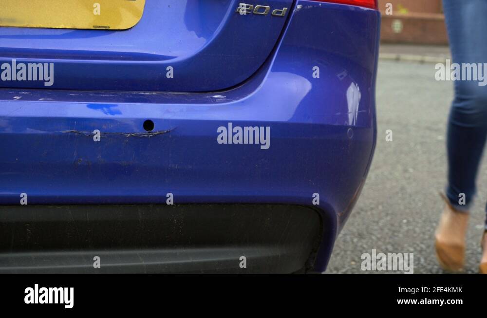 Rear end accident crash damage Stock Videos & Footage - HD and 4K Video ...