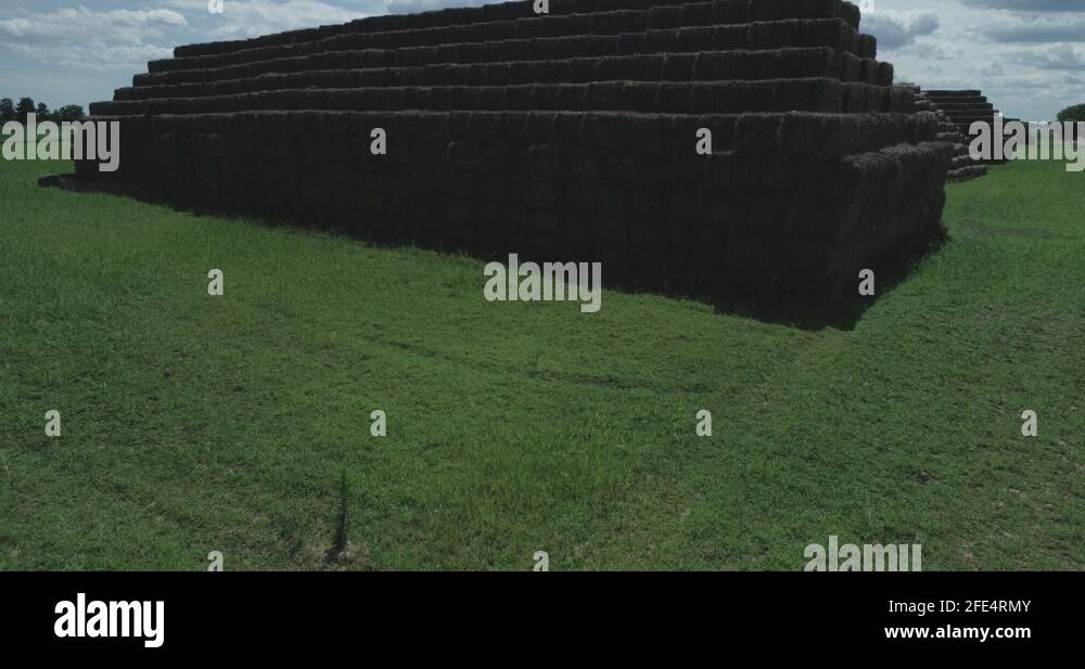 Square pyramids Stock Videos & Footage - HD and 4K Video Clips - Alamy