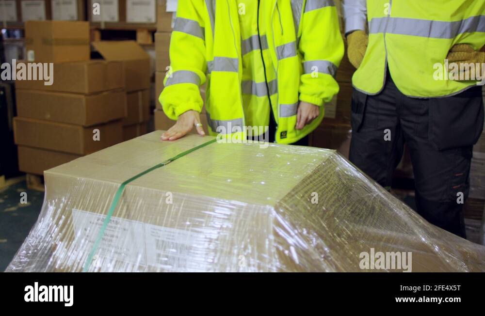 Dispatch of goods Stock Videos & Footage - HD and 4K Video Clips - Alamy