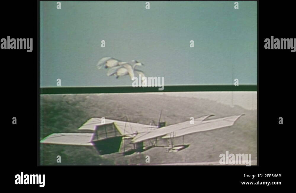 Early 1970s airplane Stock Videos & Footage - HD and 4K Video Clips - Alamy