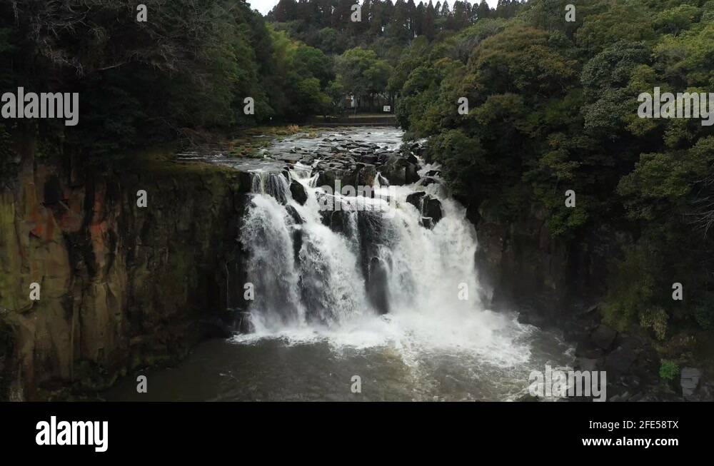 Waterfall kyushu japan Stock Videos & Footage - HD and 4K Video Clips ...