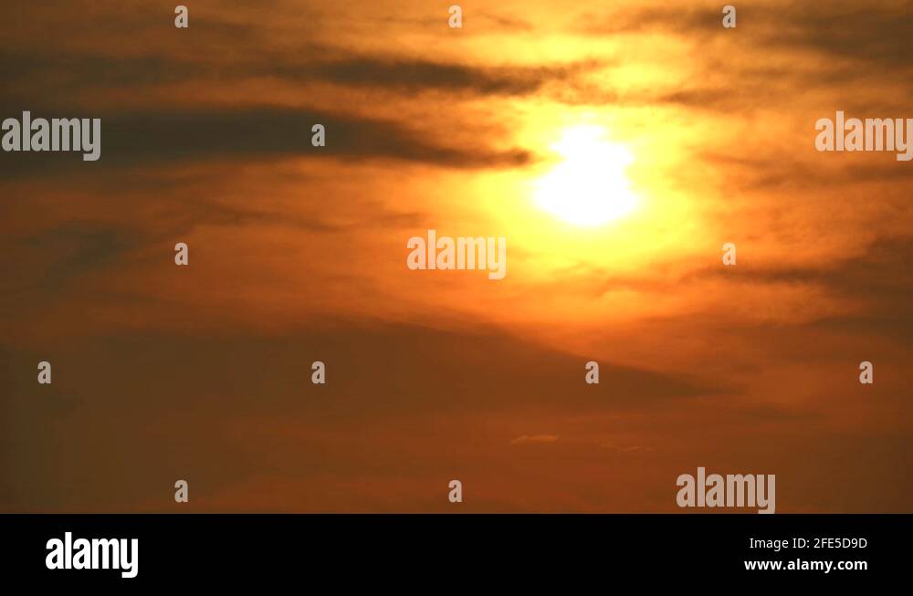 Back cloud Stock Videos & Footage - HD and 4K Video Clips - Alamy
