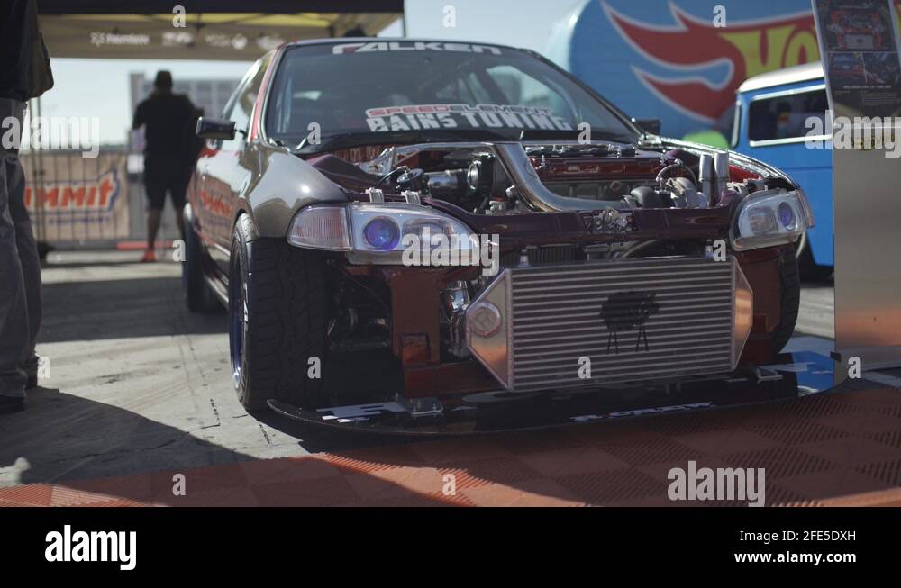 Car show bonnet Stock Videos & Footage - HD and 4K Video Clips - Alamy