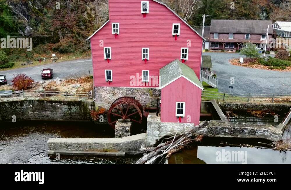 Red arc Stock Videos & Footage - HD and 4K Video Clips - Alamy