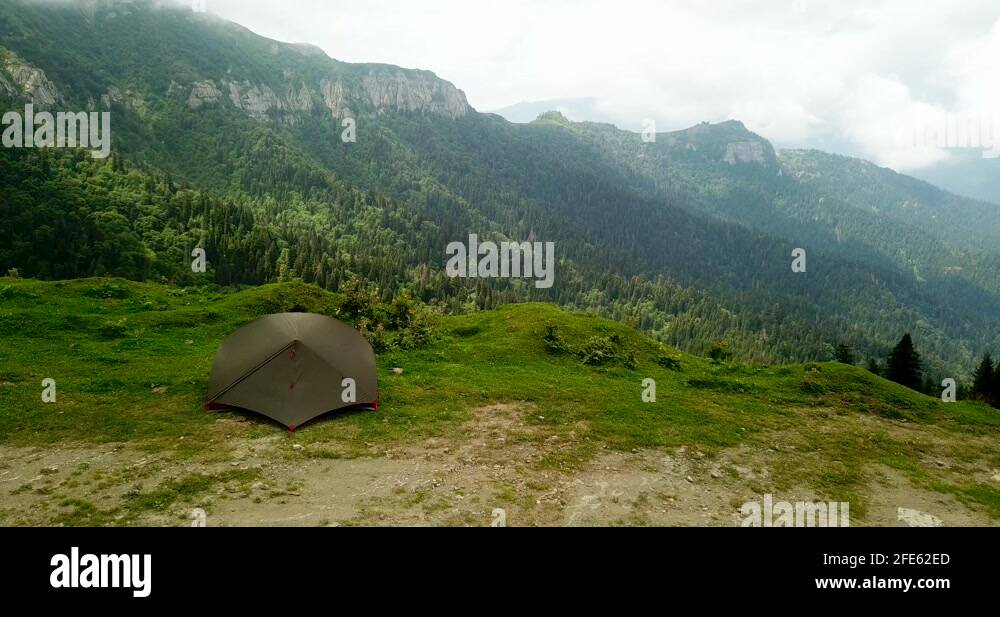 Back and packer Stock Videos & Footage - HD and 4K Video Clips - Alamy