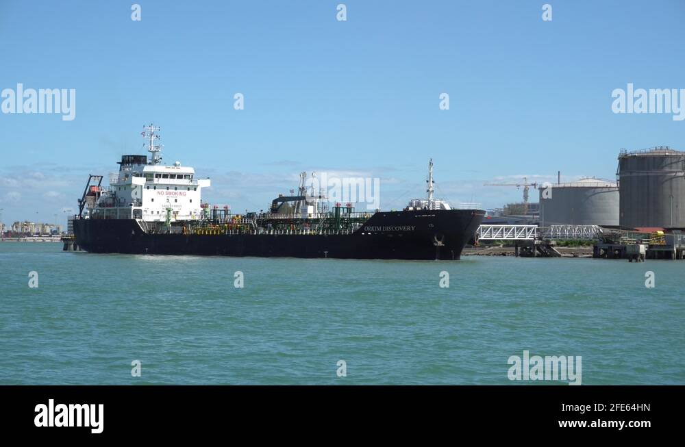 Products tanker Stock Videos & Footage - HD and 4K Video Clips - Alamy