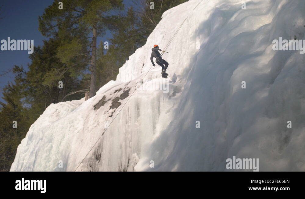 Repelling down Stock Videos & Footage - HD and 4K Video Clips - Alamy