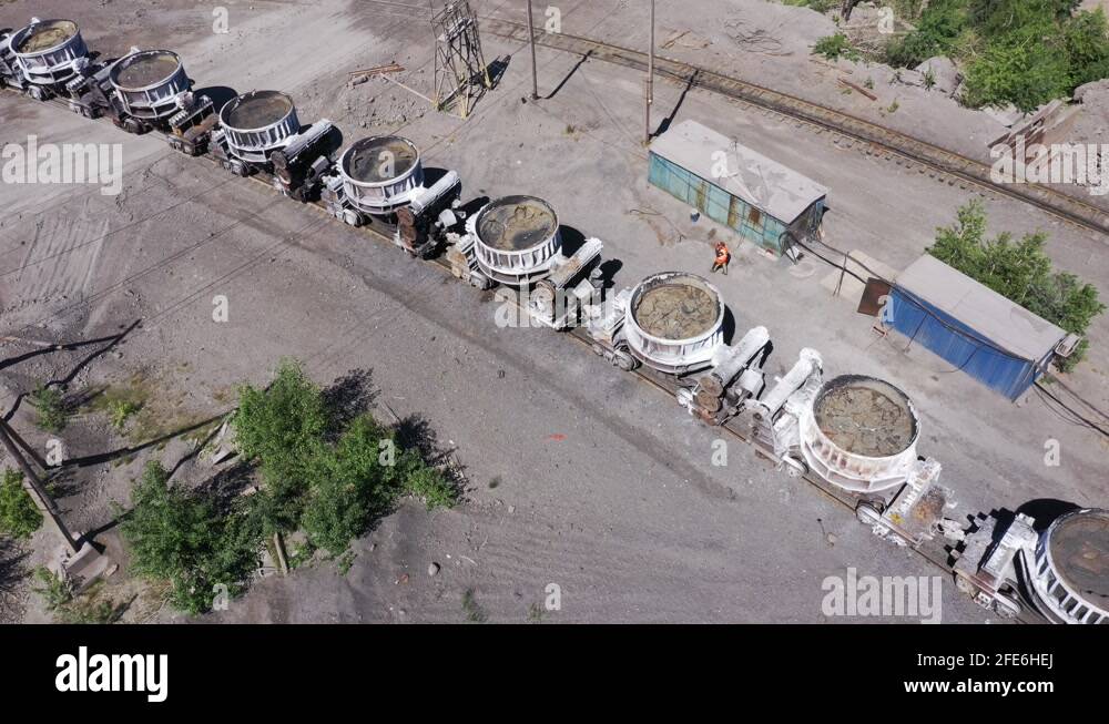 Slag flight Stock Videos & Footage - HD and 4K Video Clips - Alamy