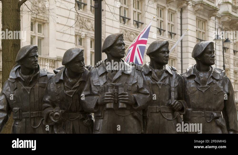 Statue of british soldier Stock Videos & Footage - HD and 4K Video ...