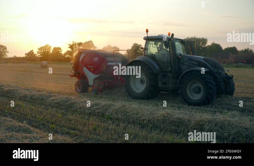 Baling straw Stock Videos & Footage - HD and 4K Video Clips - Alamy