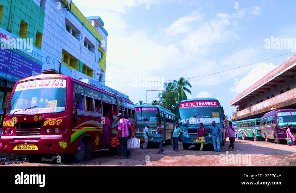 Bus terminus Stock Videos & Footage - HD and 4K Video Clips - Alamy