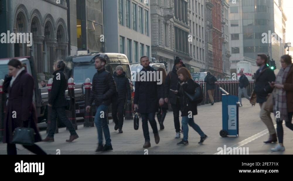 Real people london Stock Videos & Footage - HD and 4K Video Clips - Alamy