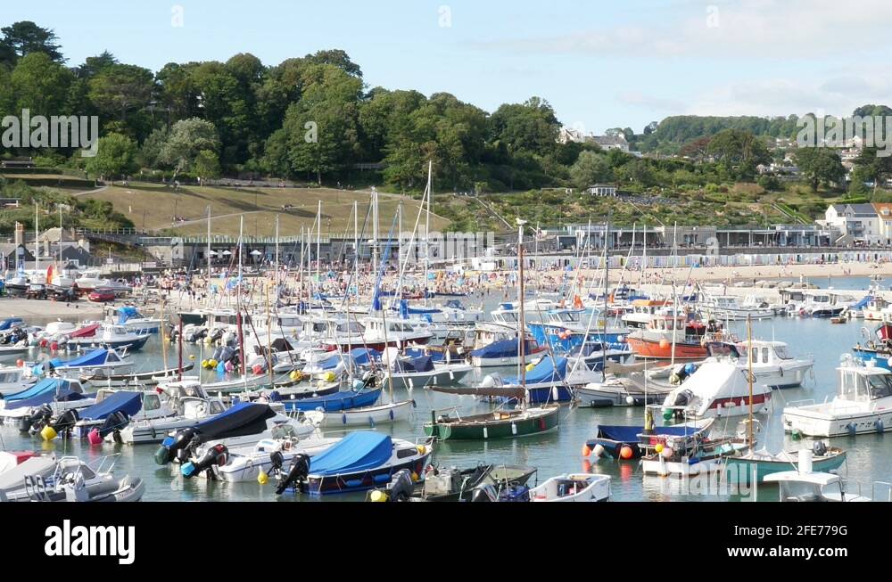 Busy beach resort Stock Videos & Footage - HD and 4K Video Clips - Alamy