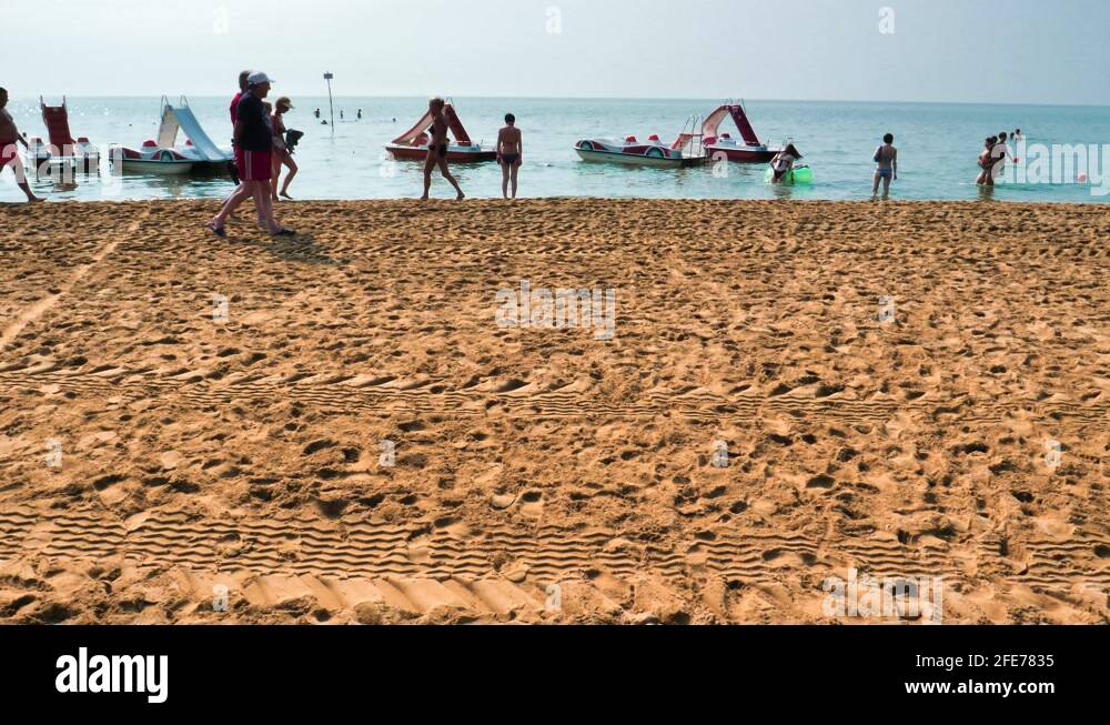 Beach beaches bathers bathing Stock Videos & Footage - HD and 4K Video ...