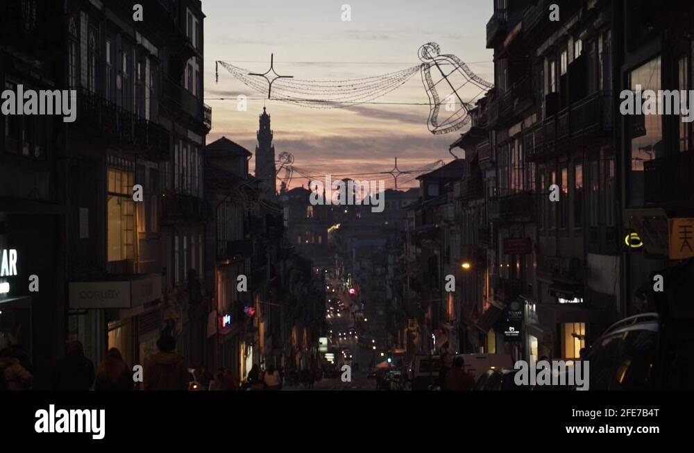 Dim street lighting Stock Videos & Footage - HD and 4K Video Clips - Alamy