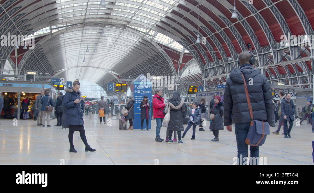 Paddington rush hour Stock Videos & Footage - HD and 4K Video Clips - Alamy