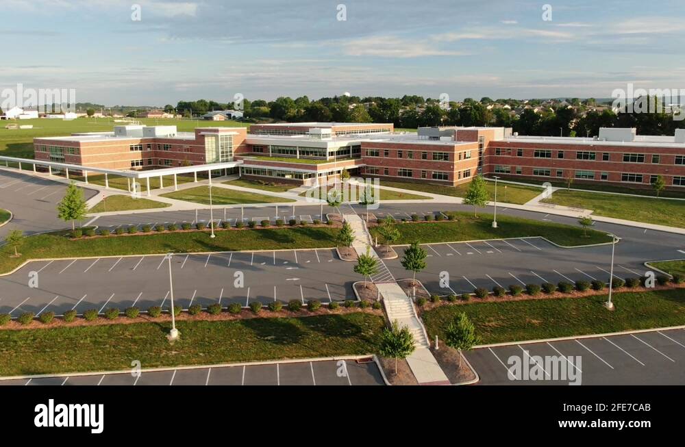 Elementary school building bus Stock Videos & Footage - HD and 4K Video ...