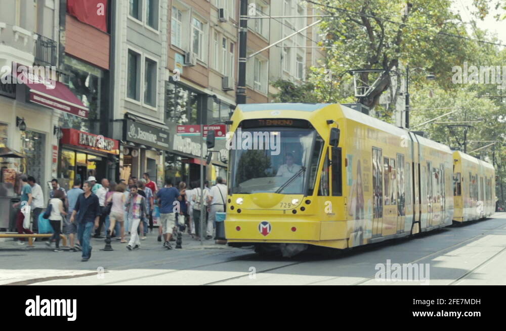 Cable bus Stock Videos & Footage - HD and 4K Video Clips - Alamy