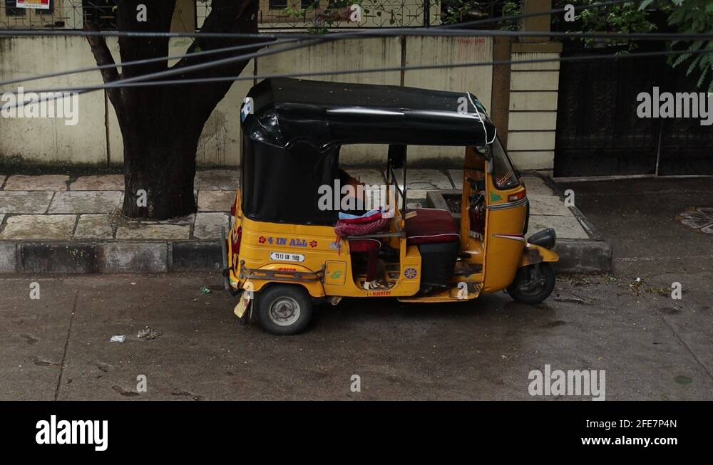 The auto rickshaw Stock Videos & Footage - HD and 4K Video Clips - Alamy