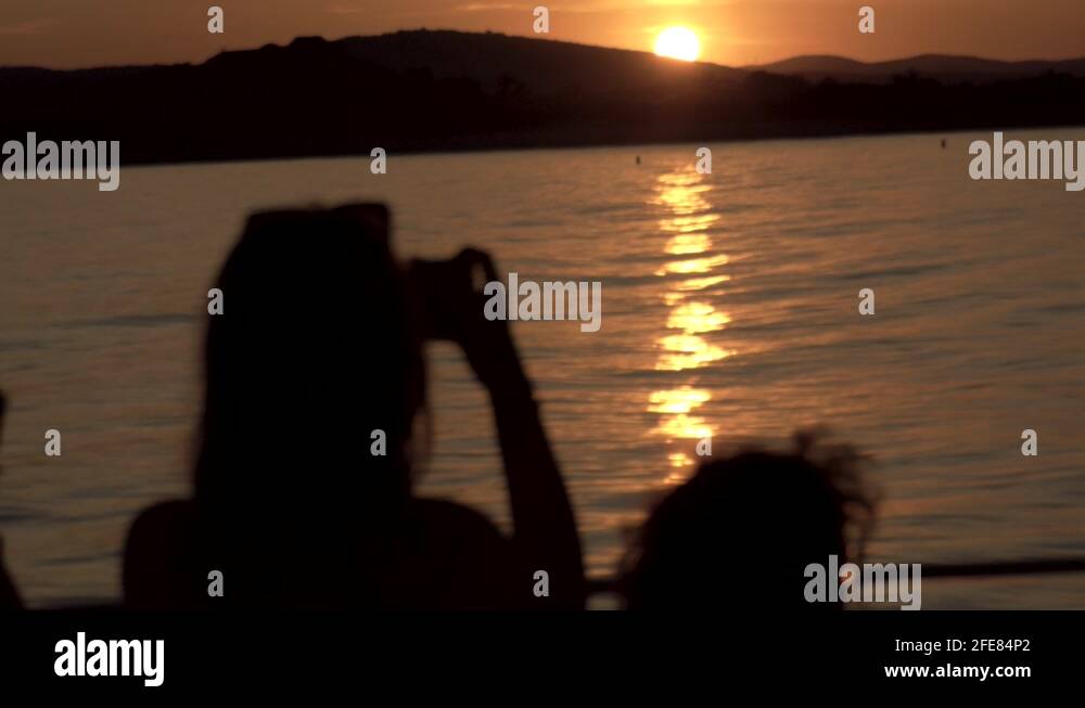 Monochromatic sun Stock Videos & Footage - HD and 4K Video Clips - Alamy