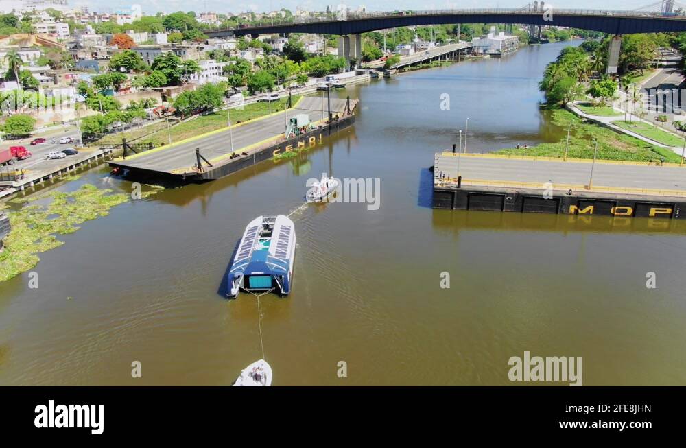 Trash interceptor Stock Videos & Footage - HD and 4K Video Clips - Alamy