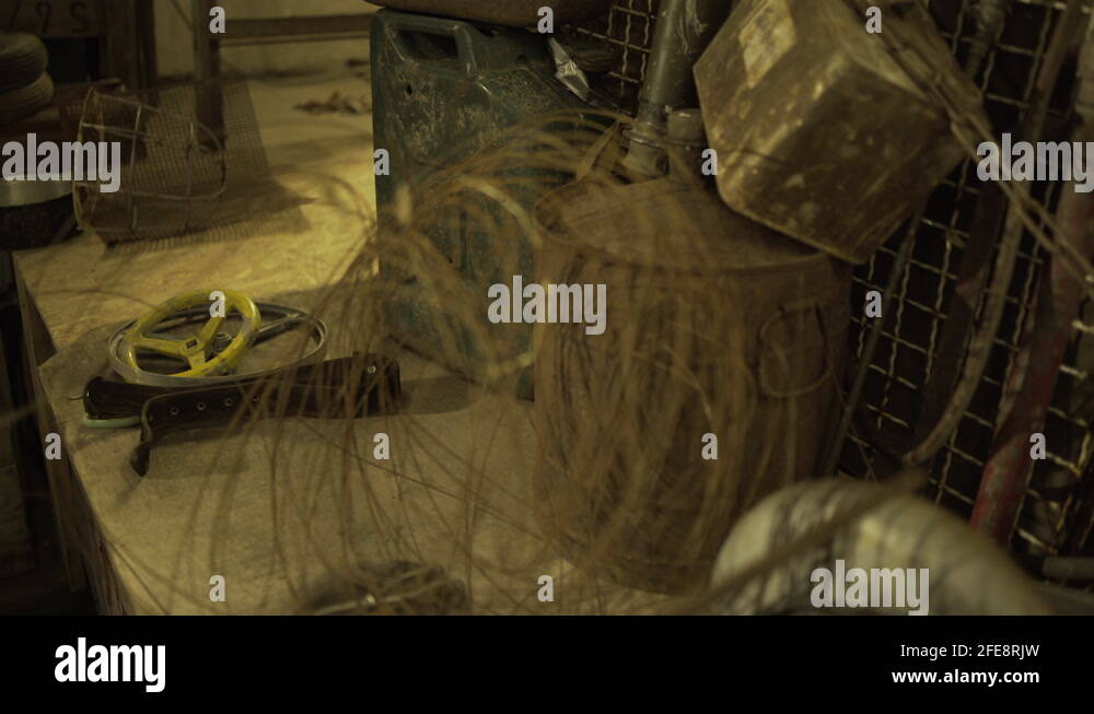 Wire cans Stock Videos & Footage - HD and 4K Video Clips - Alamy