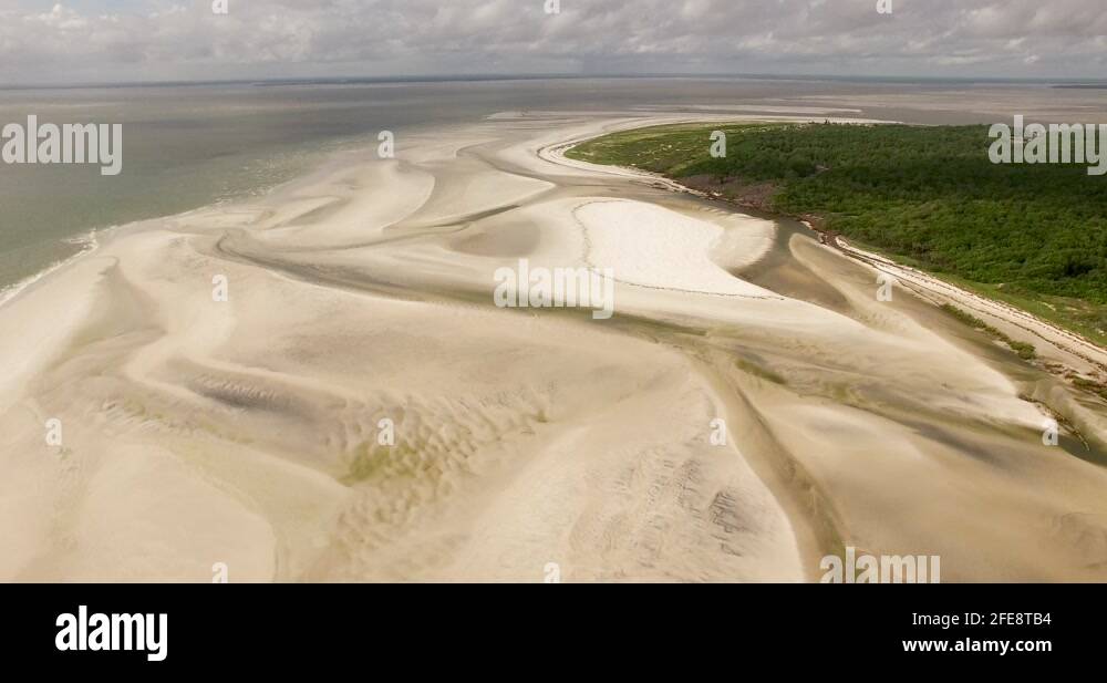 Sea water basin Stock Videos & Footage - HD and 4K Video Clips - Alamy
