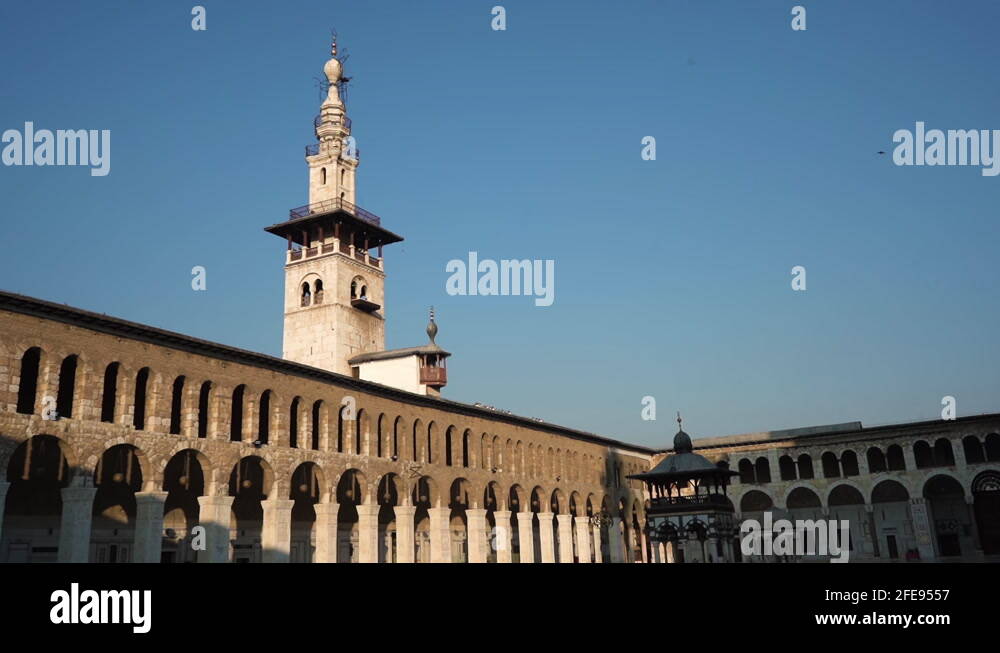 Muslim shrine Stock Videos & Footage - HD and 4K Video Clips - Alamy