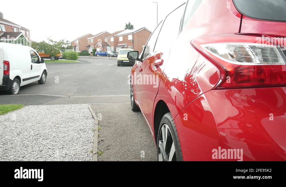 Car sliding door Stock Videos & Footage - HD and 4K Video Clips - Alamy