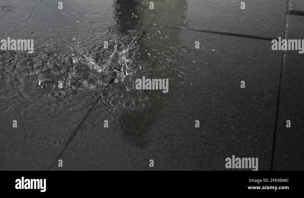 Reflection wet tiles Stock Videos & Footage - HD and 4K Video Clips - Alamy