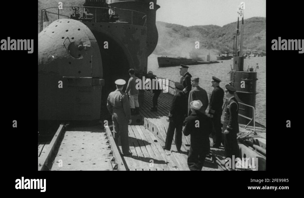 Ships bulkhead Stock Videos & Footage - HD and 4K Video Clips - Alamy