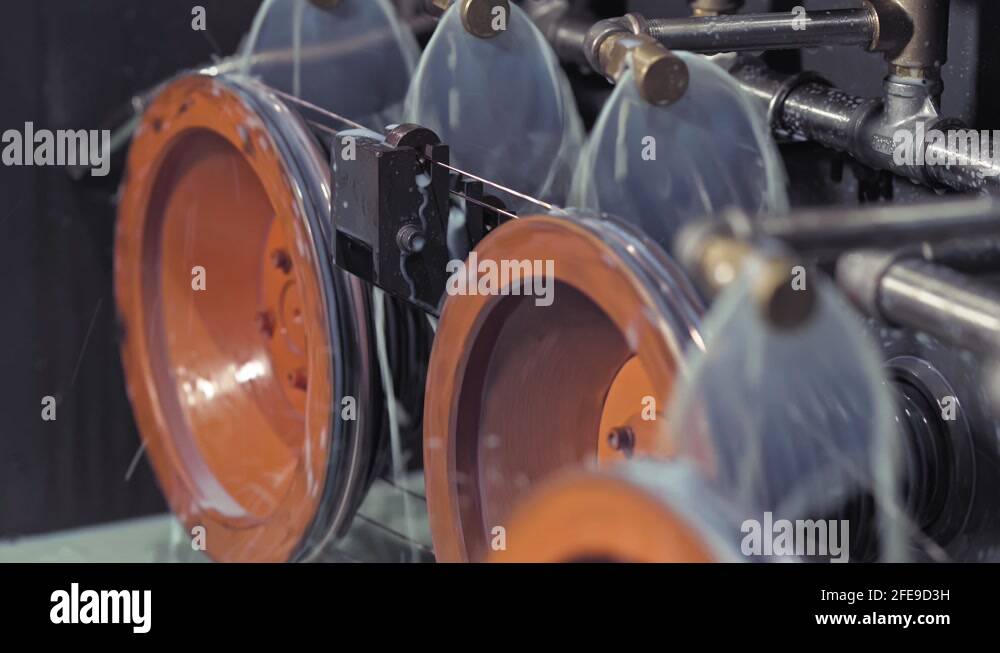 Cable core Stock Videos & Footage - HD and 4K Video Clips - Alamy