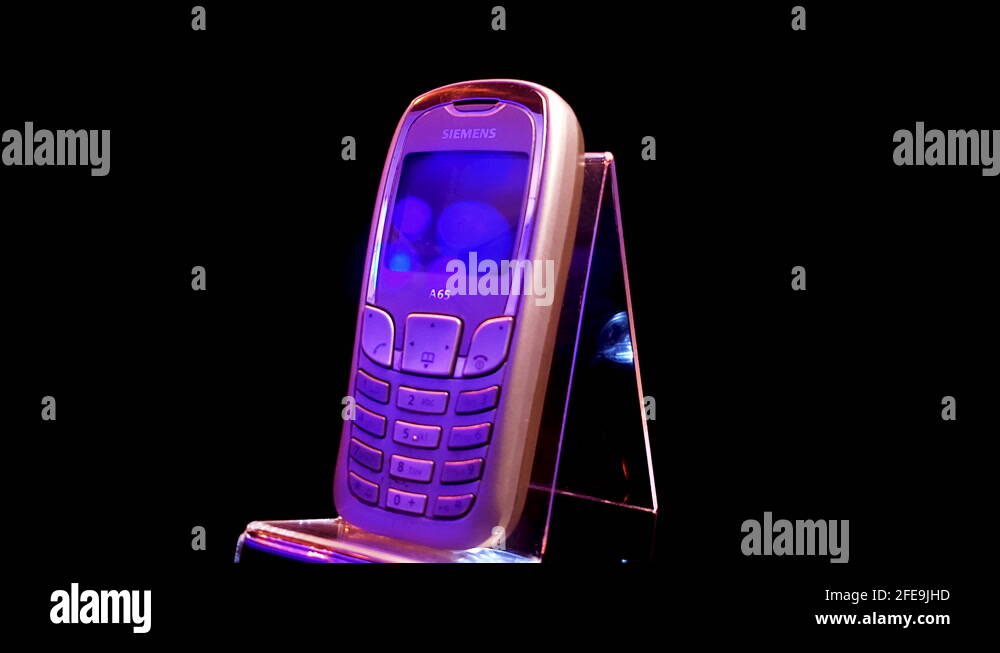 Siemens mobile phone Stock Videos & Footage - HD and 4K Video Clips - Alamy