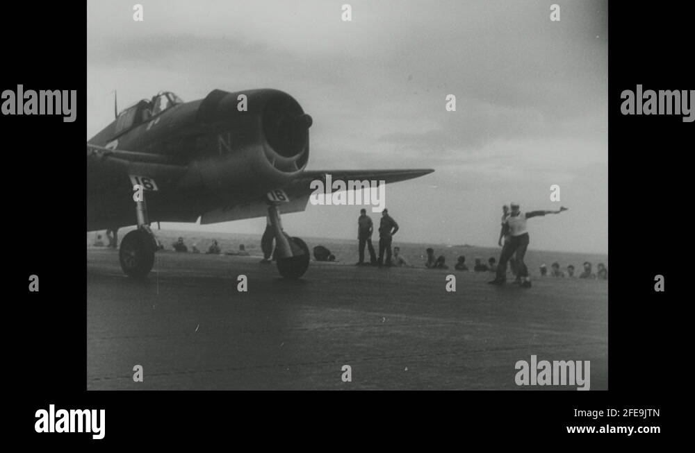 1940s aircraft Stock Videos & Footage - HD and 4K Video Clips - Alamy