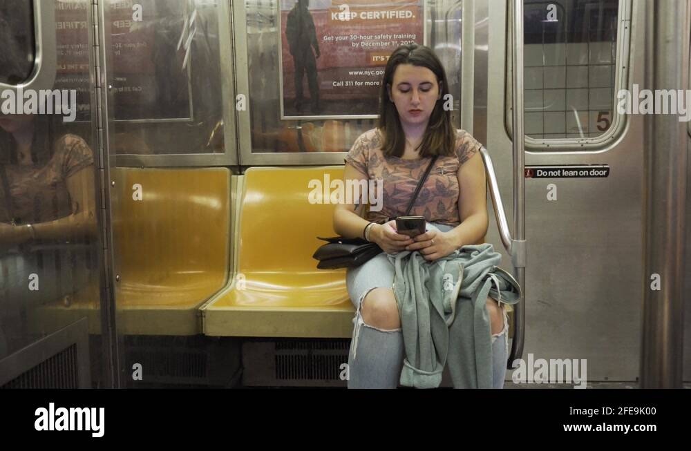 New York Subway System Stock Videos And Footage Hd And 4k Video Clips Alamy