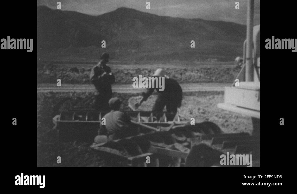 Marshall tractor Stock Videos & Footage - HD and 4K Video Clips - Alamy