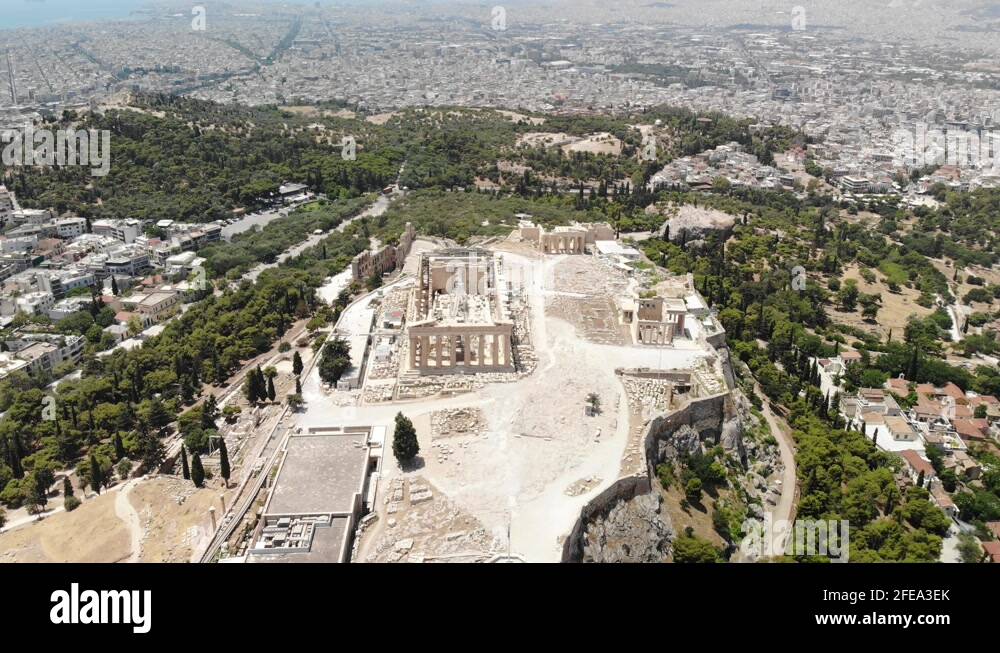 Athena flying Stock Videos & Footage - HD and 4K Video Clips - Alamy